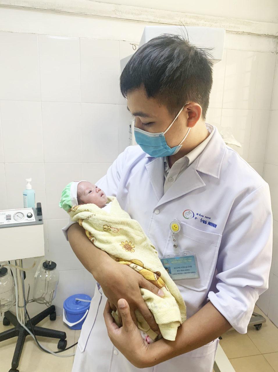 Bệnh Viện Sản Nhi Huy Động Tối Đa Nhân Lực Từ Các Khoa Cứu Sống Bệnh ...